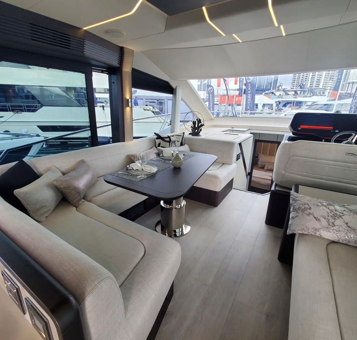 Galeon 560 Fly Details - Used Boats For Sale in Dubai, UAE | Boat ...