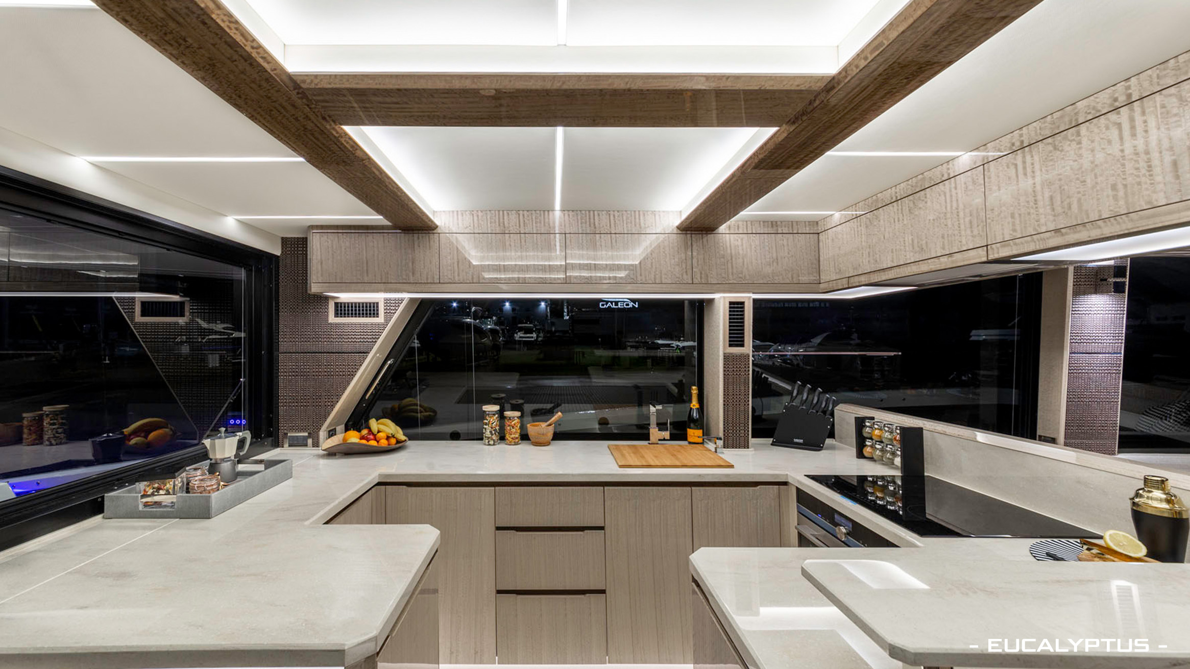 Galeon 640 Fly
