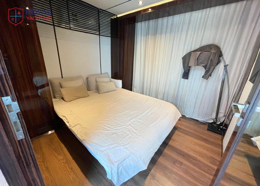 V Marine Aquator 50