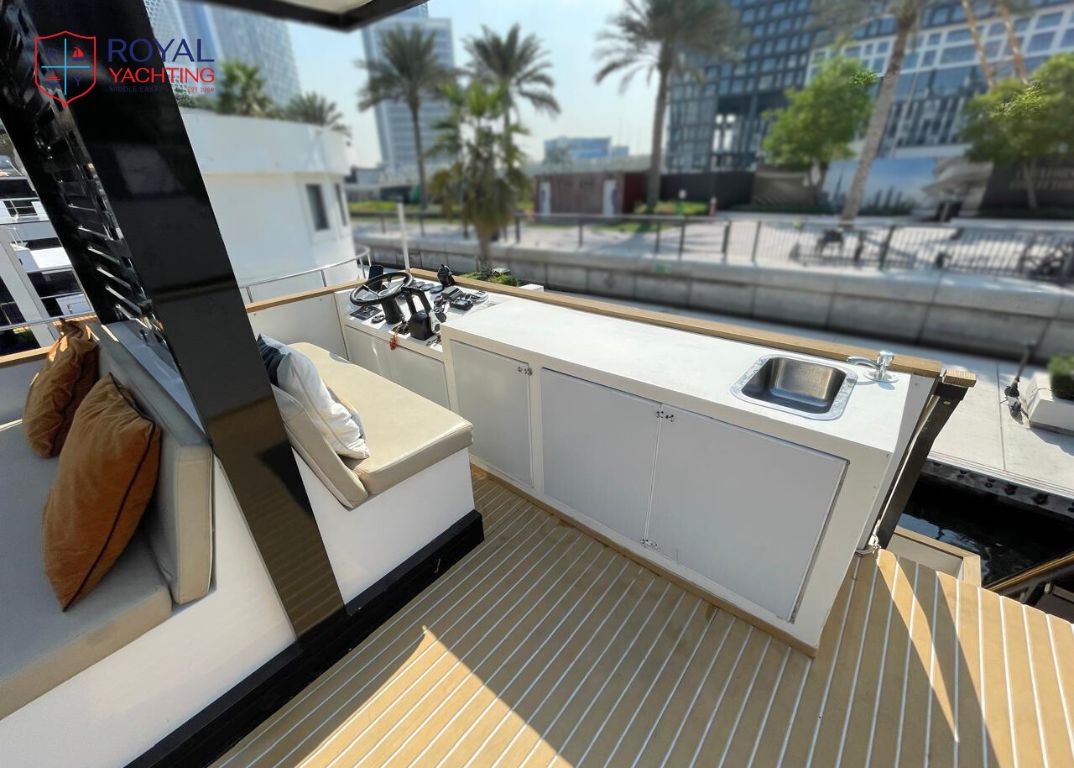 V Marine Aquator 50
